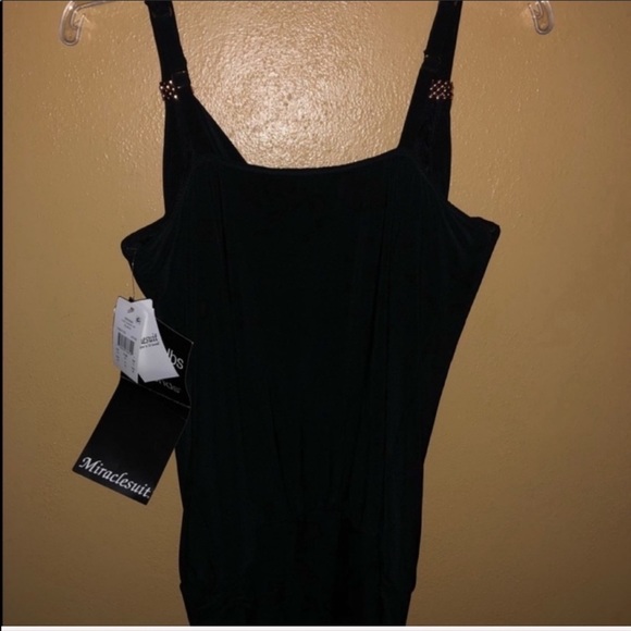 Miraclesuit | Swim | Miracle Suit Swim Top Brand New With Tags Size ...